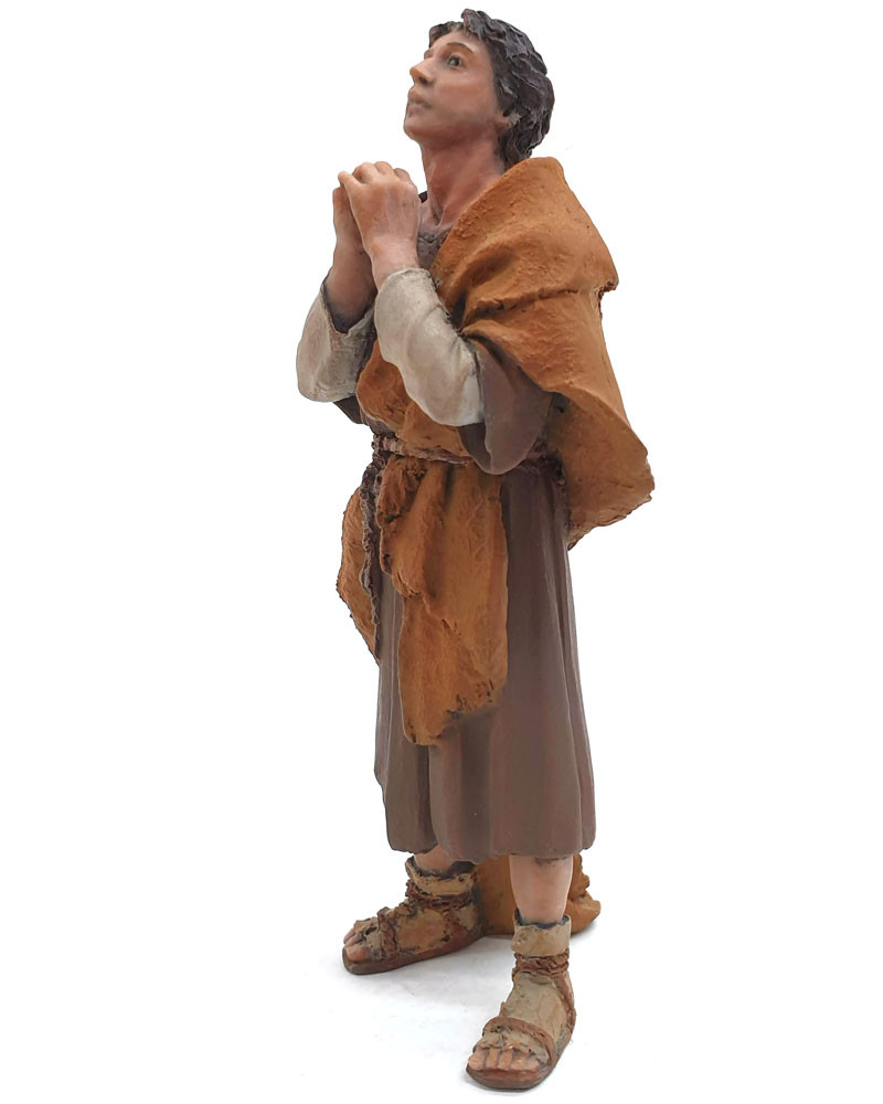Pastor de pie